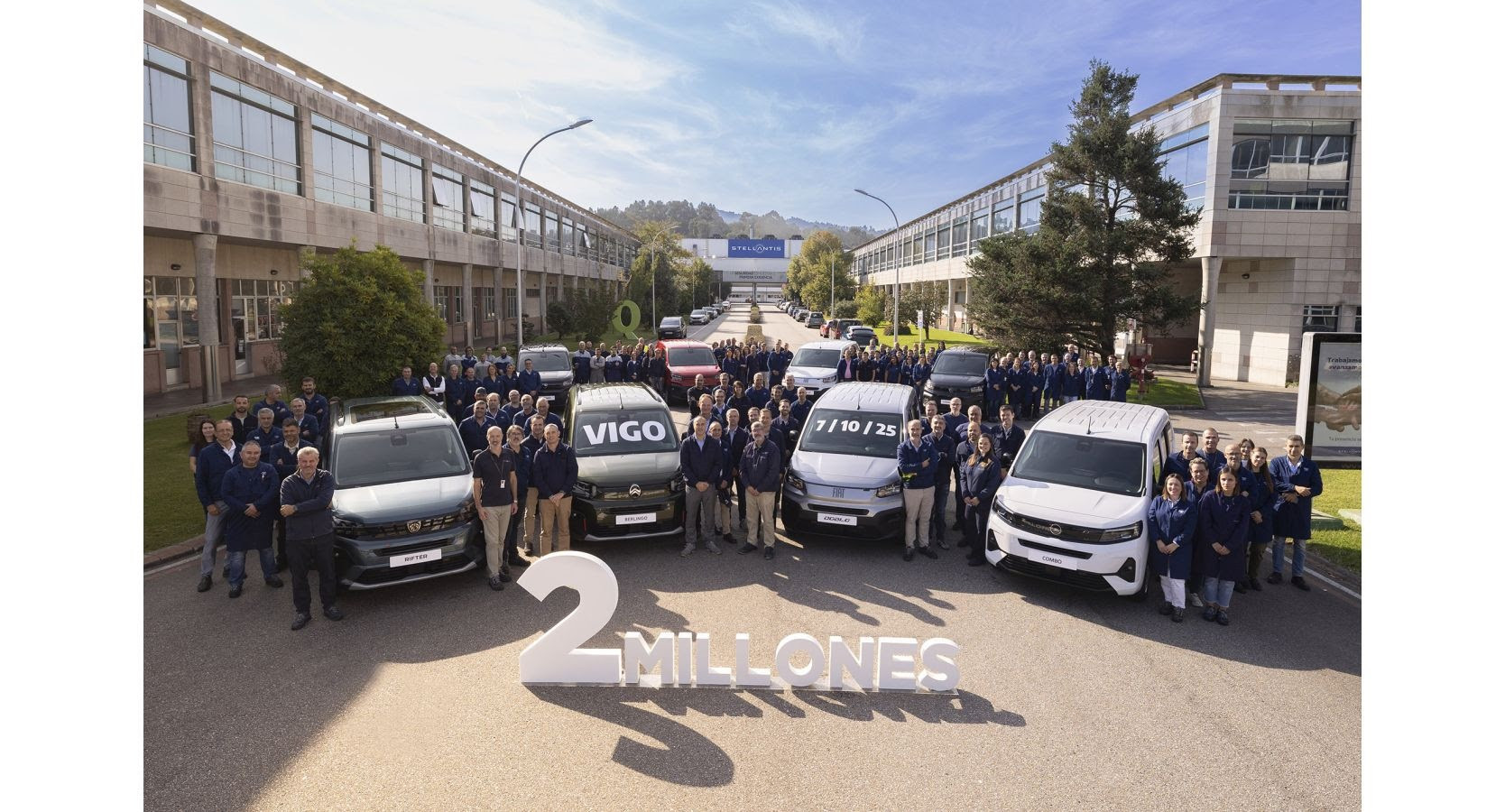 Stellantis Pro One celebra la fabricación de 2 millones de vehículos ...