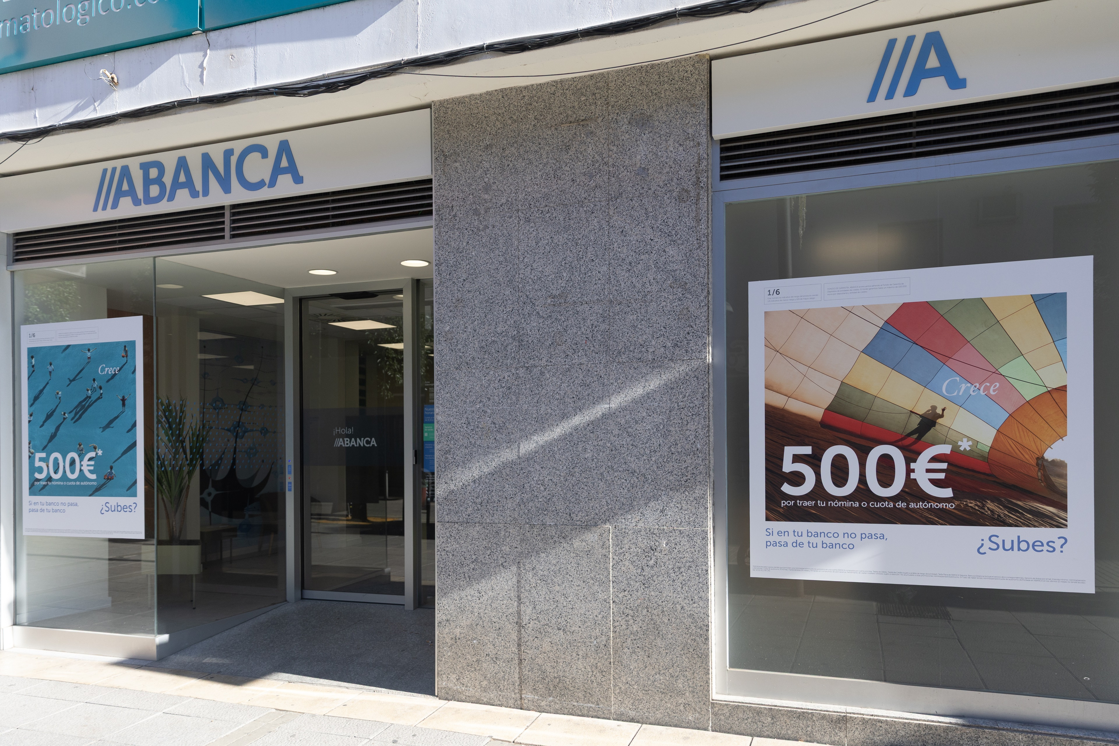 Abanca gana 902,4 millones en 2025, un 25% menos por los beneficios ...